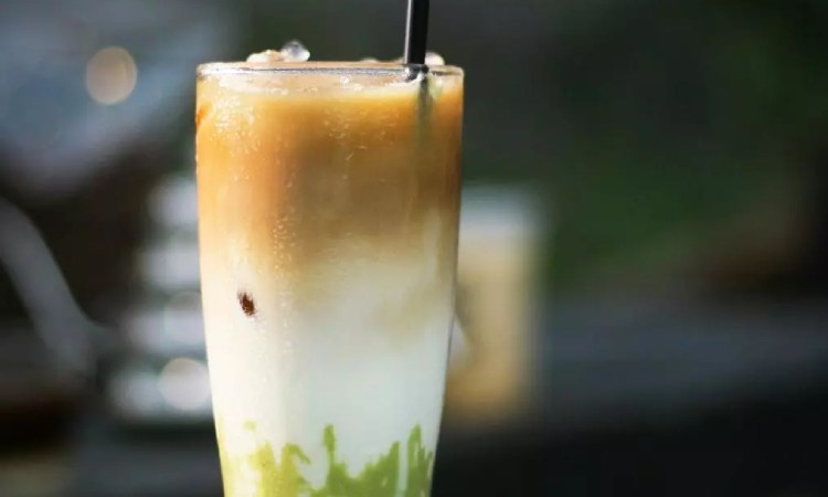 5 Resep Avocado Coffee Enak dan Simple, Bisa Dicoba di Rumah! - Aman ...